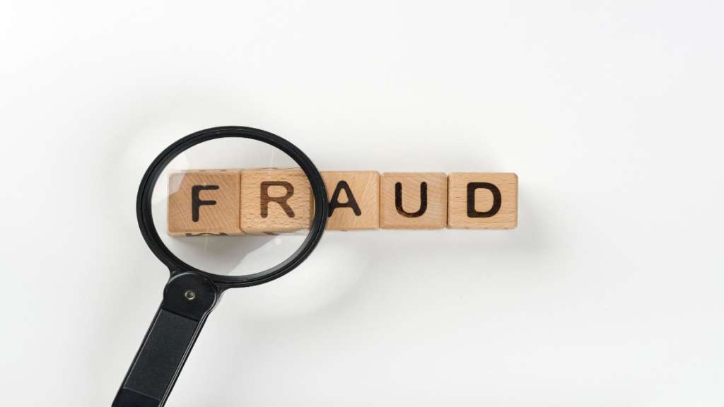 Easy Ways to Detect Fraud – SavingsBox